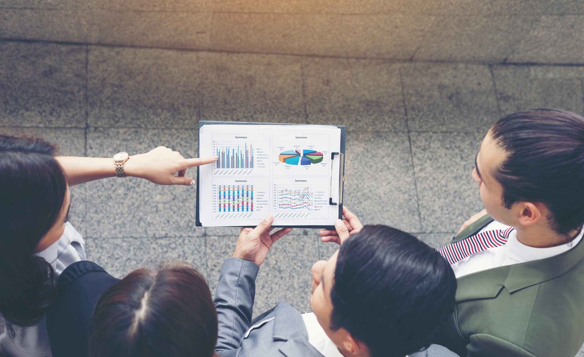 OMO戦略でオンラインとオフラインをシームレスに統合し、顧客体験を最大化する方法 | IRUNE（イルネ） ｜ “成果を一緒につくる ...